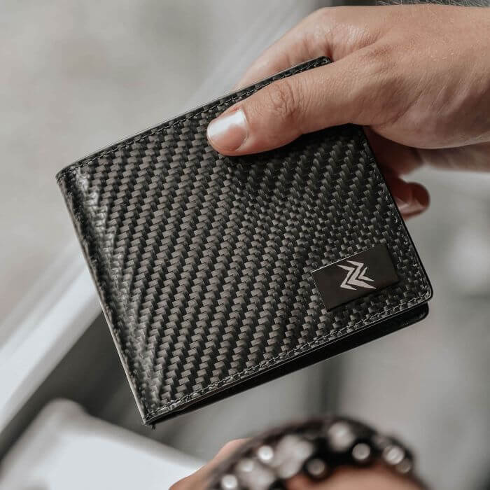 RedLynx Carbon Wallet